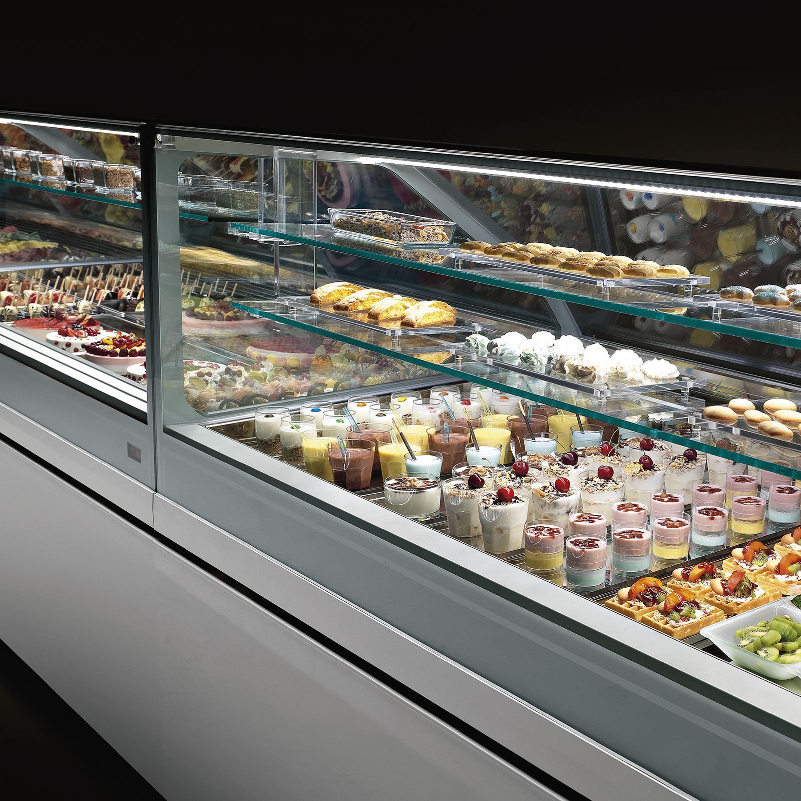 IFI SAM 80 Pastry Display Case – CoraInc.com